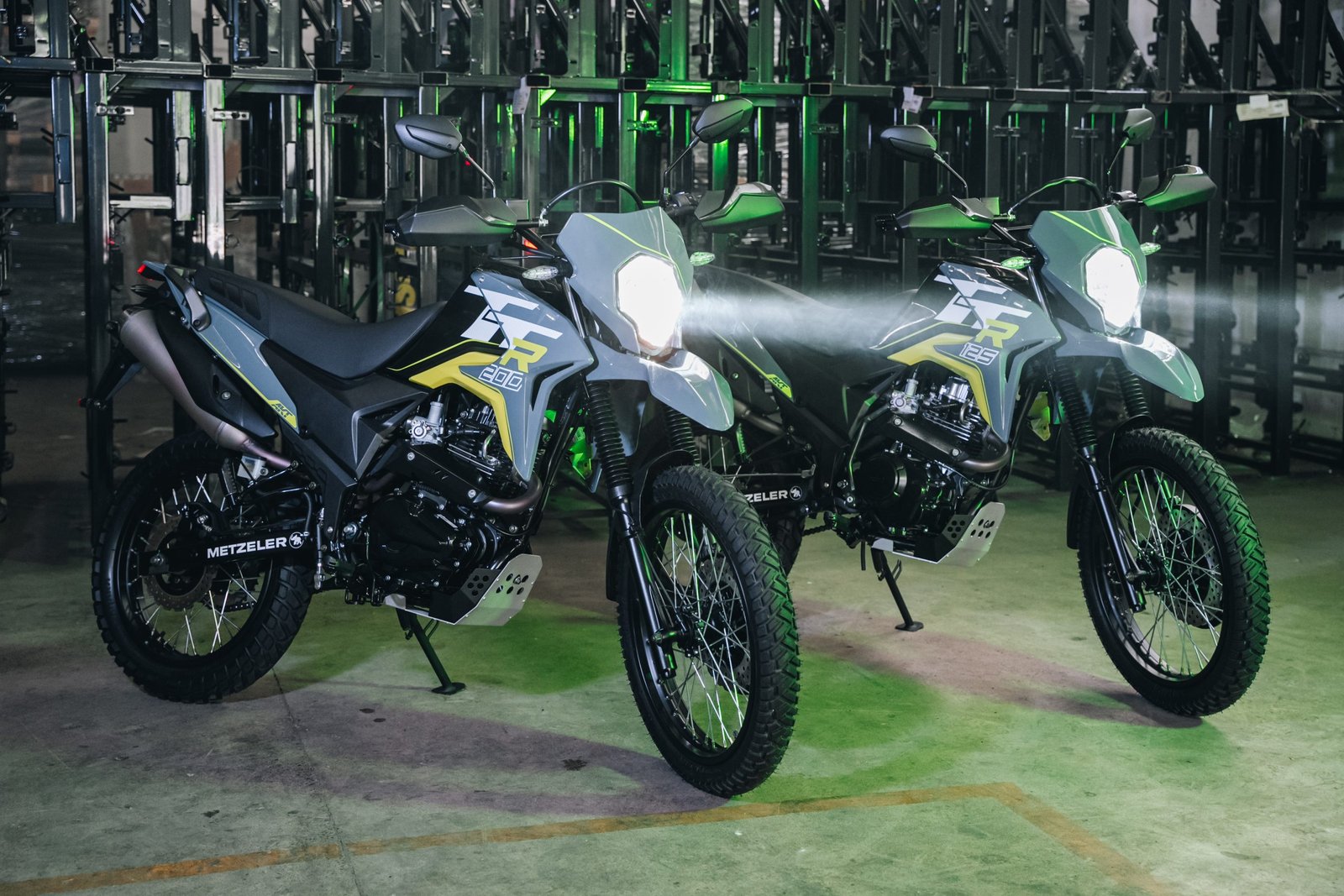 AKT Motos actualiza sus modelos TTR 125 y TTR 200 con diseño y ...